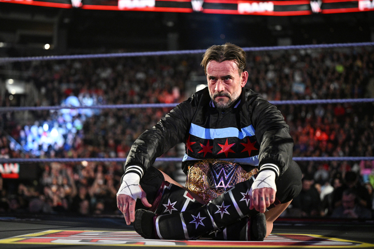 WWE reveals Royal Rumble 2026 stage during WWE 2K26 cover unveiling