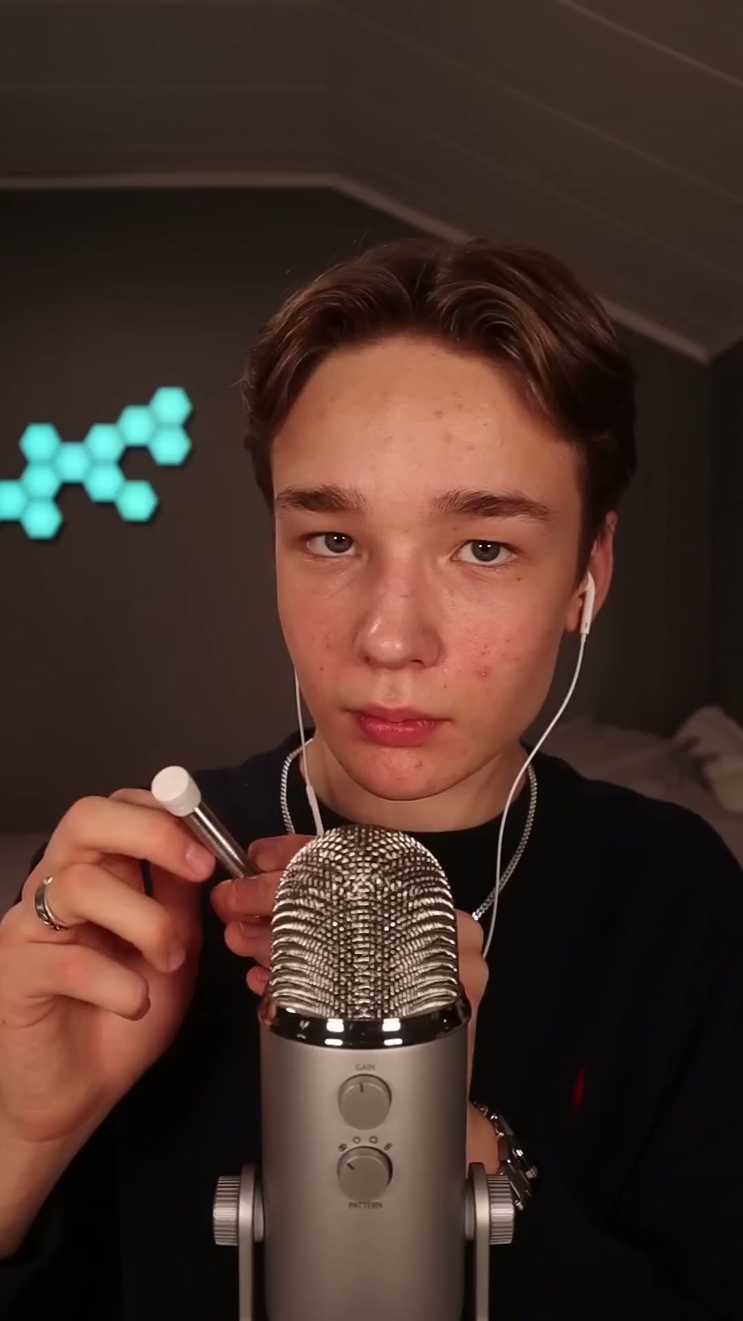 This or that with new triggers!🥏 #asmr #asmrsounds #asmrsleep # ...