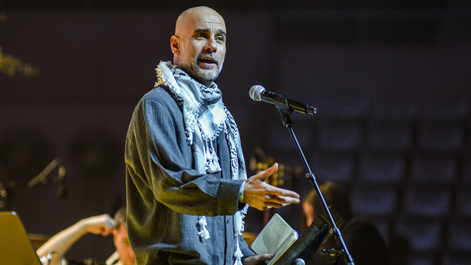 Man City boss gives passionate speech in support of Palestinian children