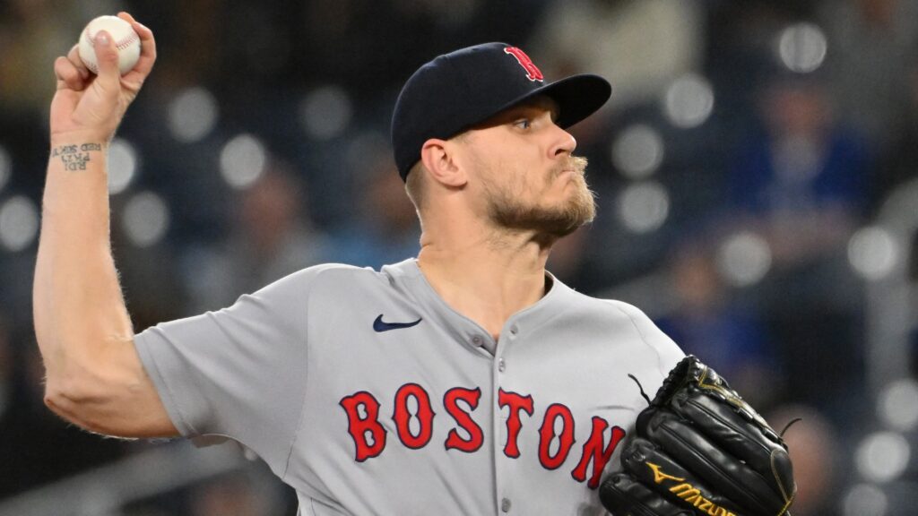 Lucas Giolito could haunt Red Sox by signing with AL East rival