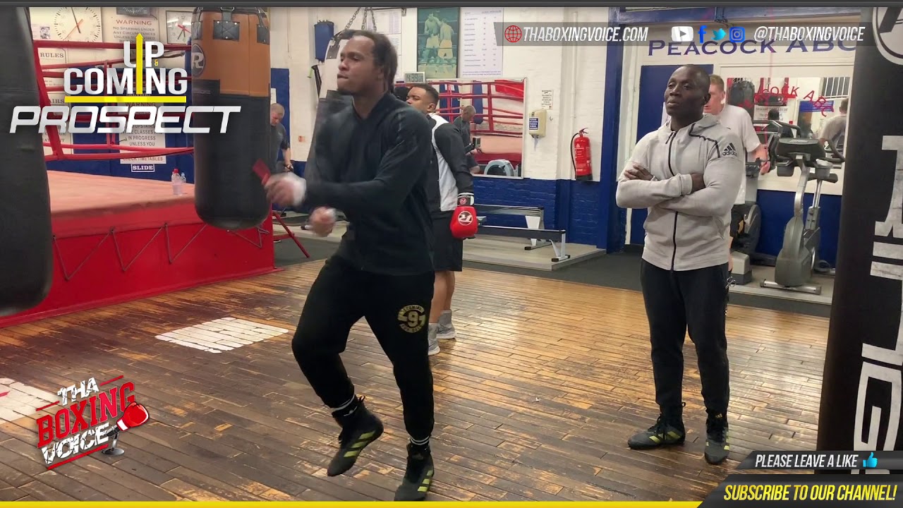 🇬🇧Anthony Yarde in camp for Travis Reeves warming up on the jump rope🥊