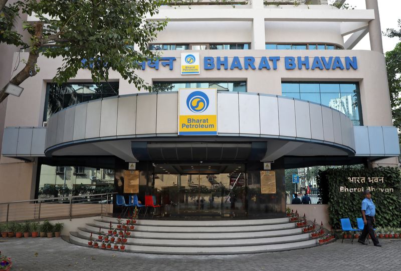 India’s BPCL looks overseas for renewable energy acquisitions, investments