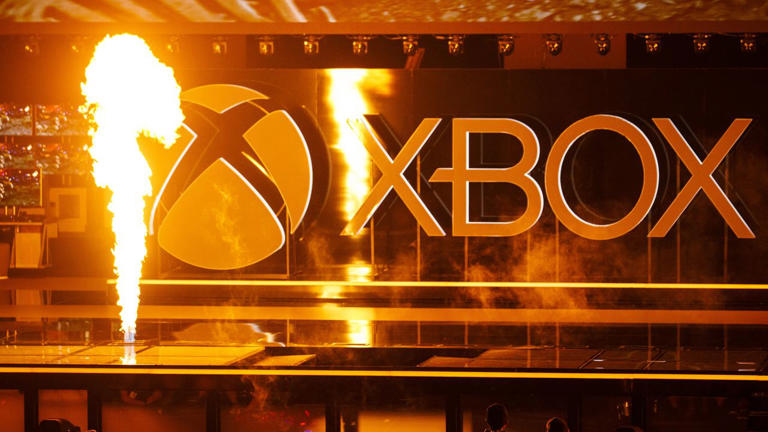 Microsoft's gaming division flounders while the firm makes more money ...