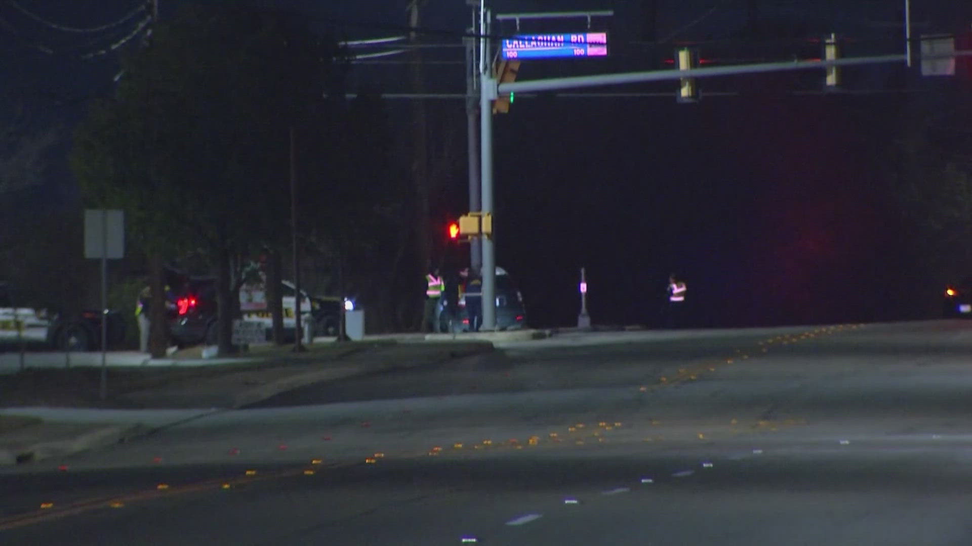 Woman seriously injured after crashing into utility pole in west San ...