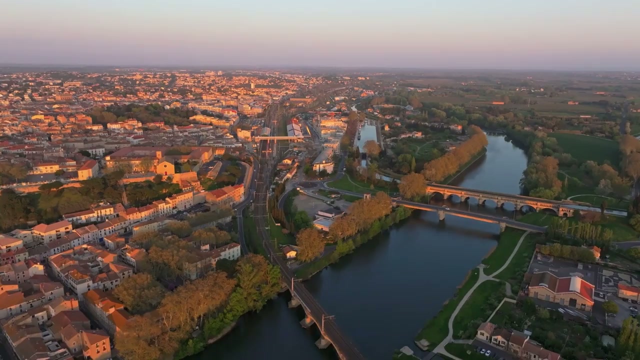 Béziers, France: Drone flight over the Saint-Nazaire Cathedral