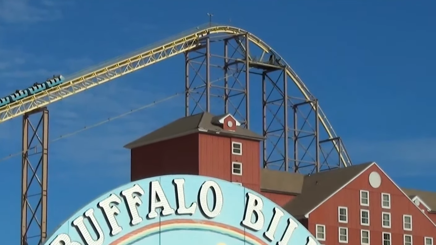 10 roller coasters so long riders forget where they started
