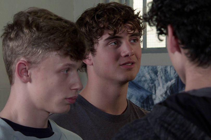 Coronation Street fans double take as Brody's 'new look' sparks recast ...