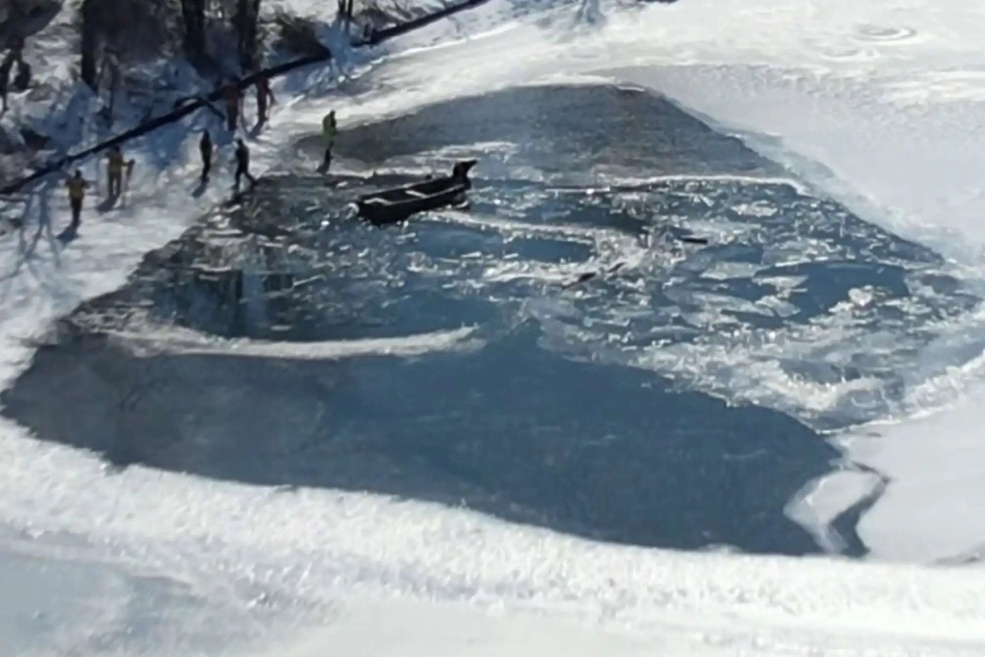 Morre Luke Kitterman, 23, ao salvar cão no gelo; Peyton Matthews ...