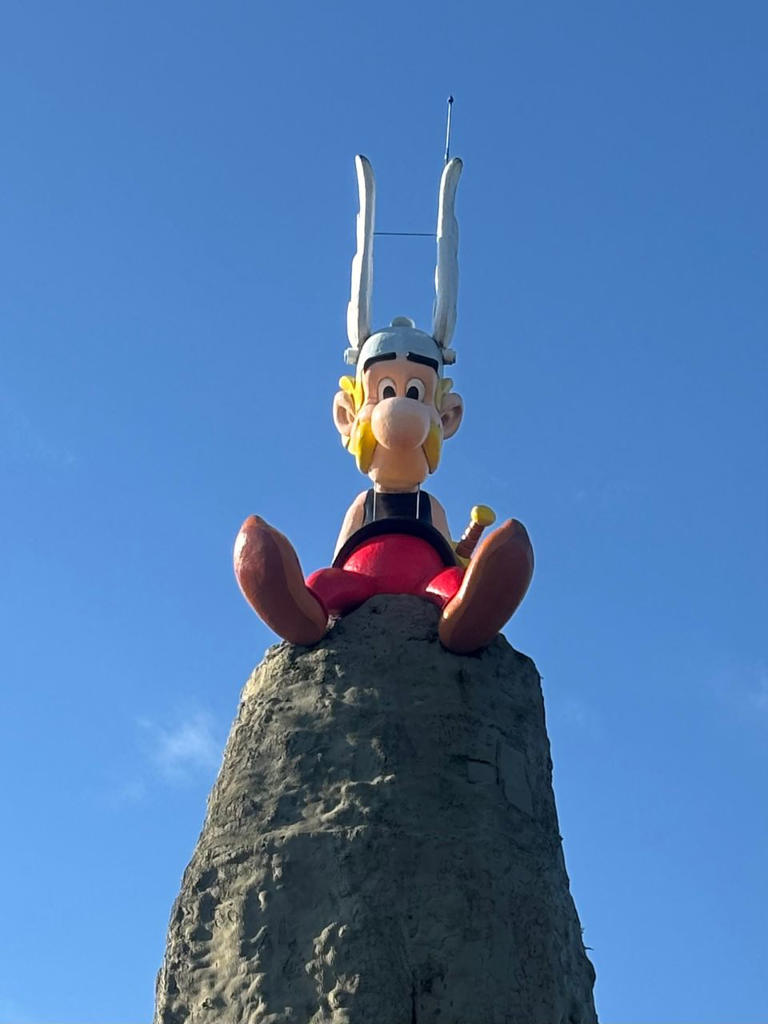 Parc Astérix : 2.700 postes proposés lors d’une journée de recrutement ...