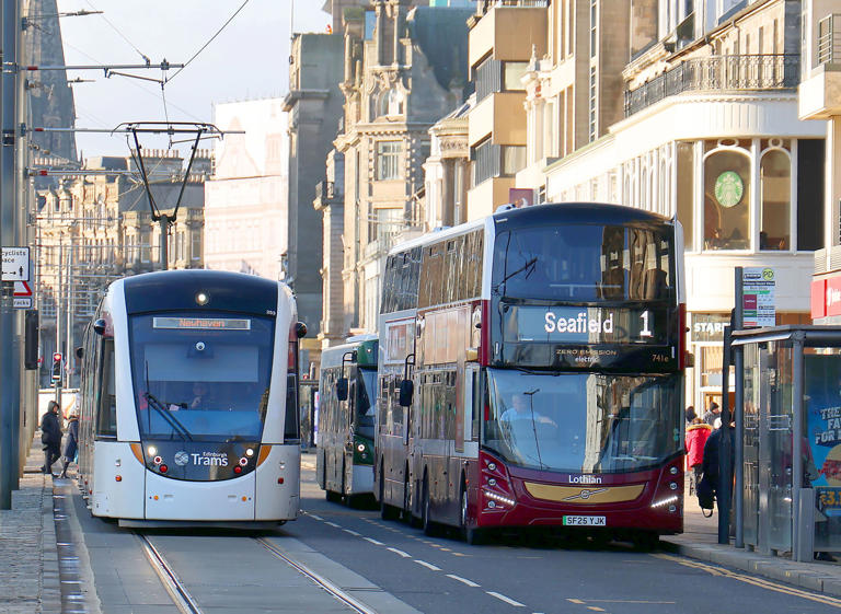 Edinburgh trams boss received 'excessive' £370,000 pay-off - council ...