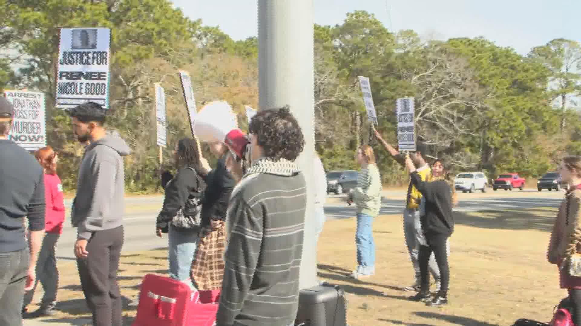 Georgia Southern students walk out in ICE protest