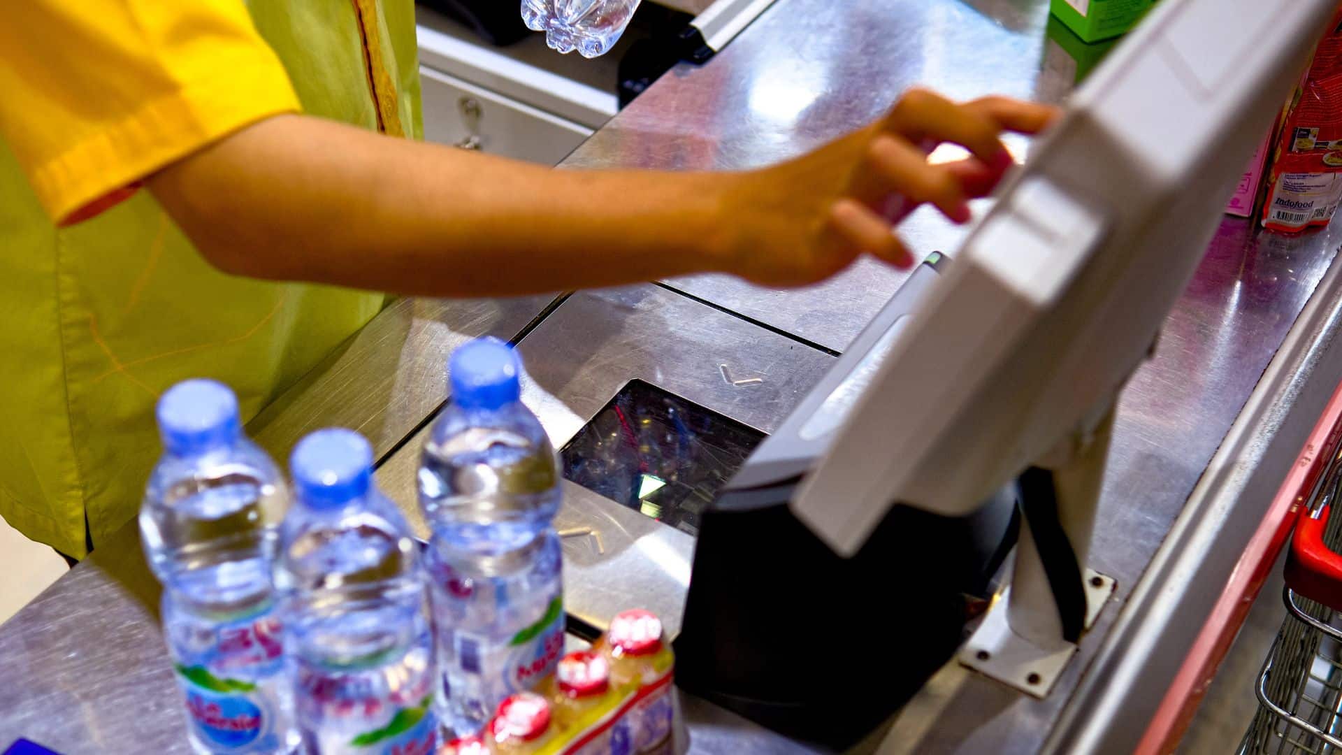 Officials impose total ban on everyday items then tell consumers to ...