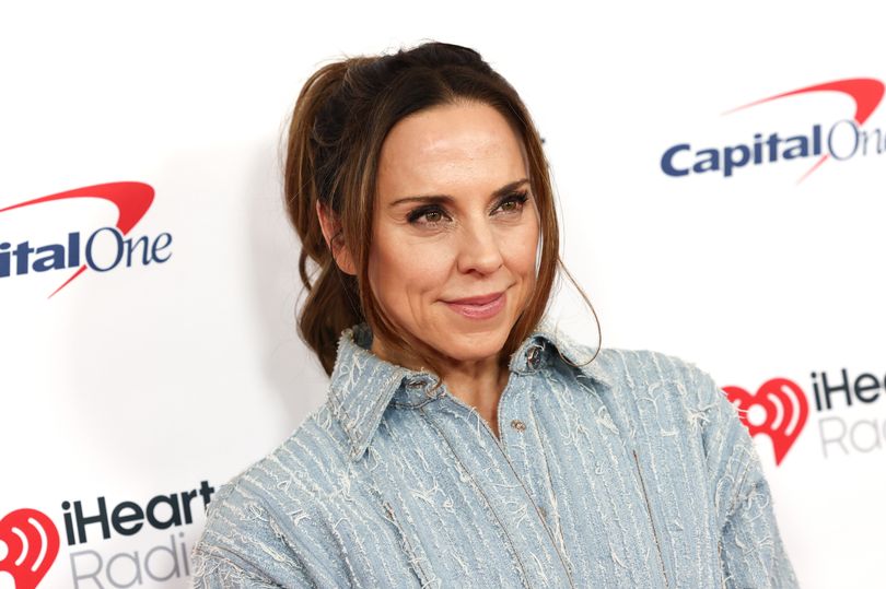 Mel C's blunt reply to Victoria Beckham's family feud as she addresses ...