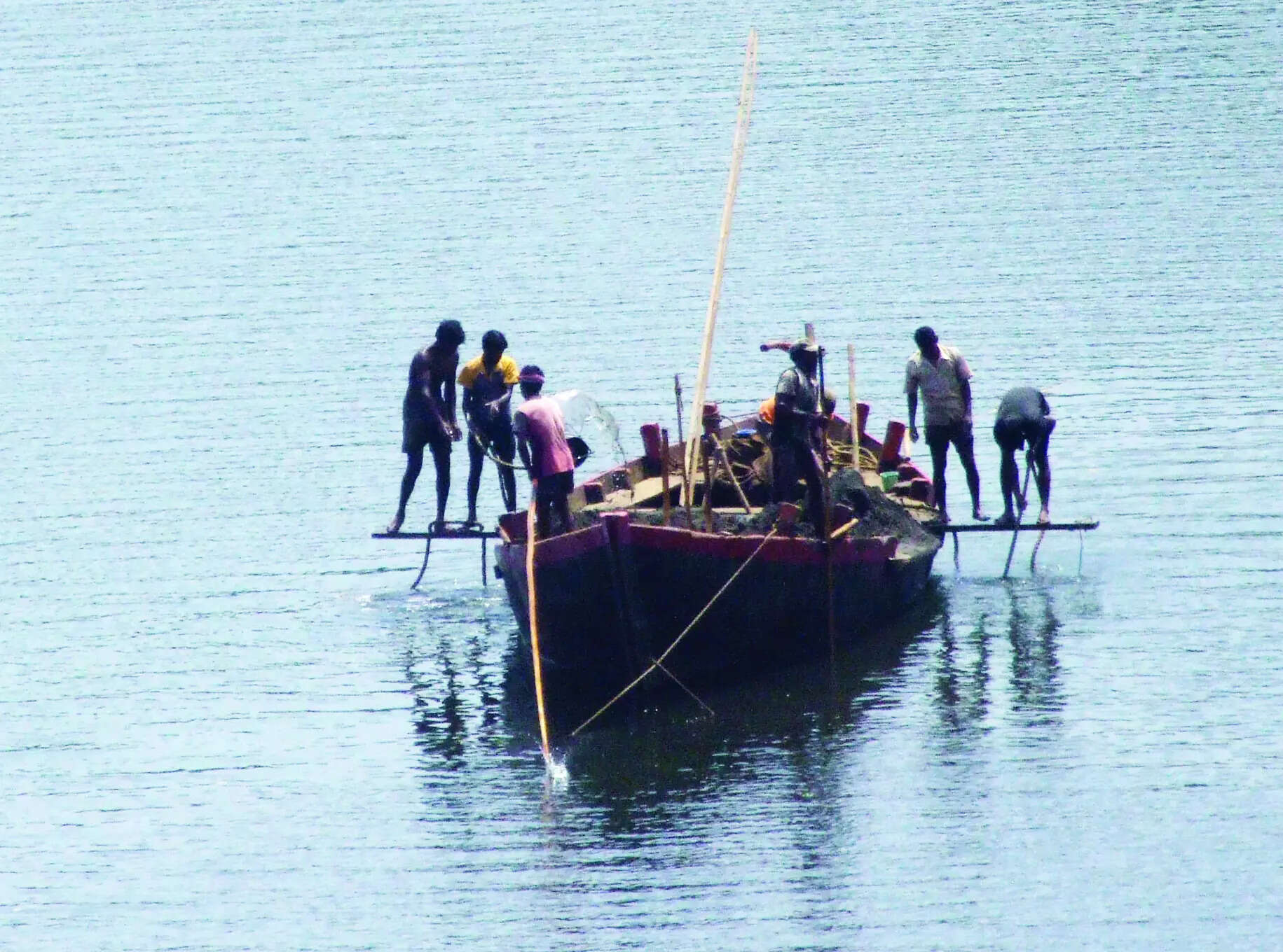 Green tribunal slaps RS 50k penalty on GCZMA in sand mining cases