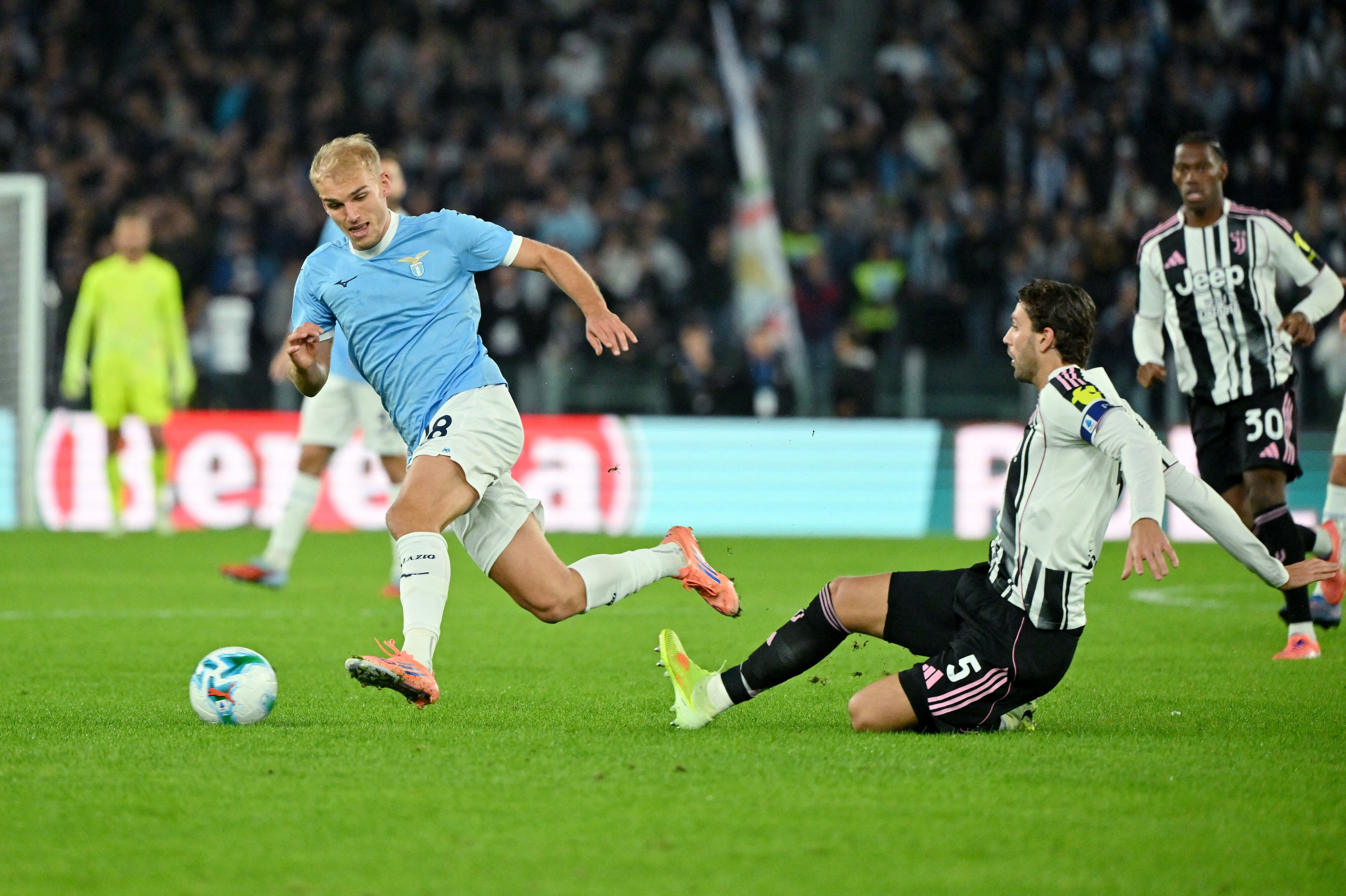 Lazio vinder efter målgivende aktioner fra Isaksen