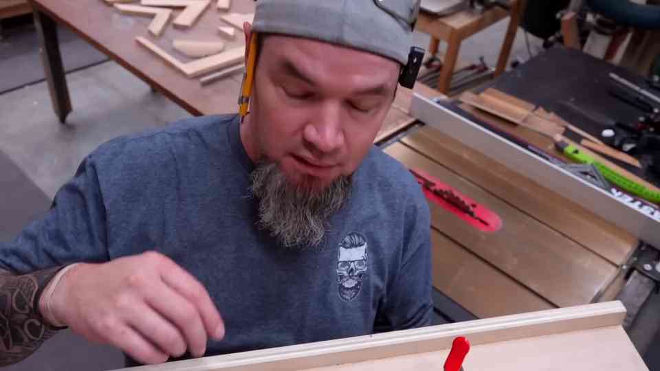 The easy ultimate table saw sled