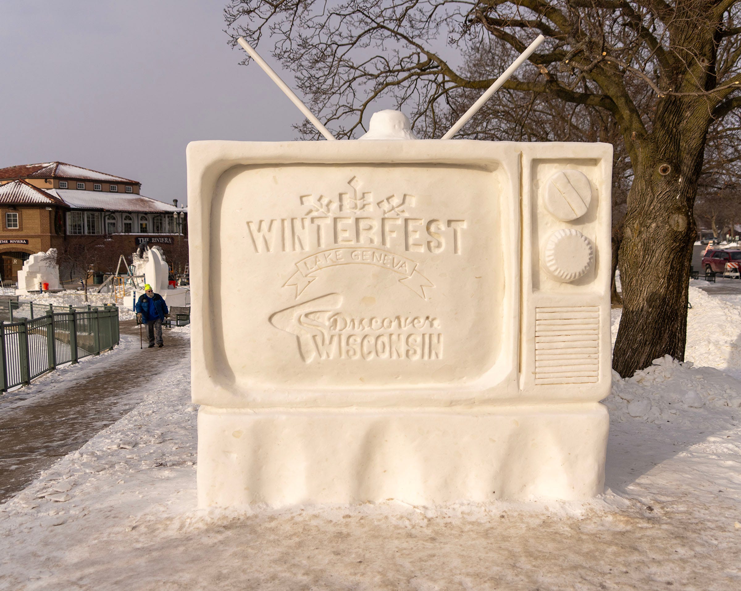 See artists at Lake Geneva's Winterfest Snow Sculpting Invitational