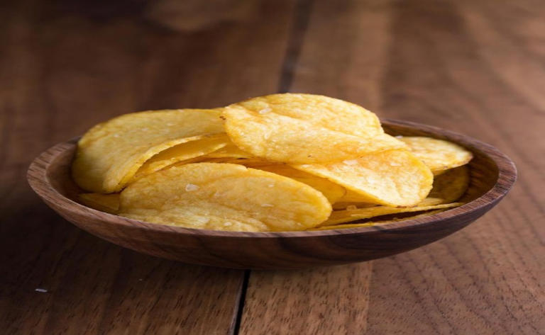 Surprising health benefits of potato chips, according to nutrition experts