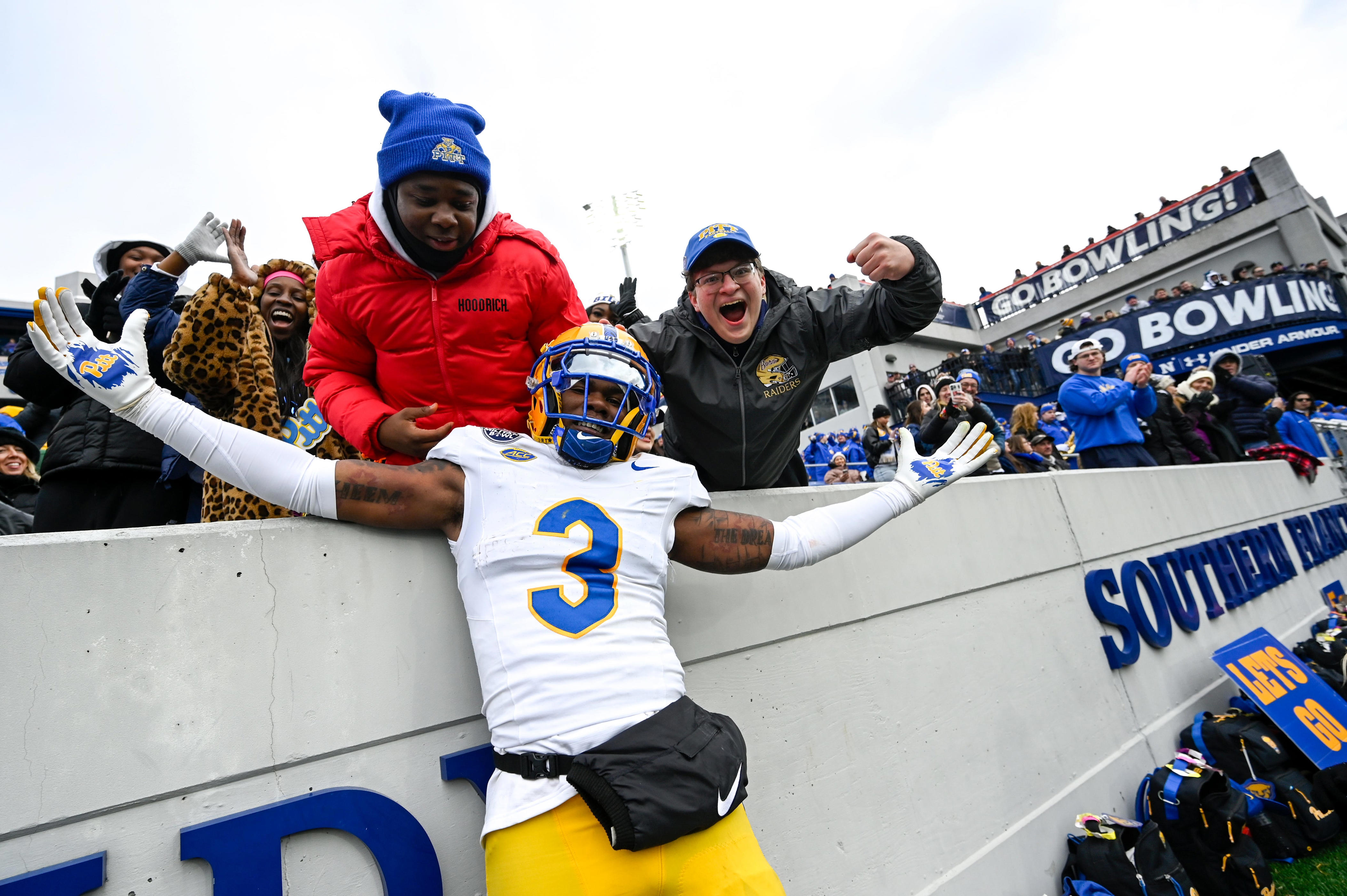 Fresh faces on the forty: Pitt LB Rasheem Biles