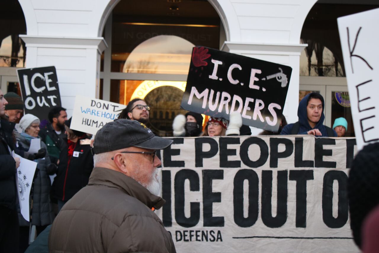 Jim Pattison won't sell US warehouse proposed as new ICE facility