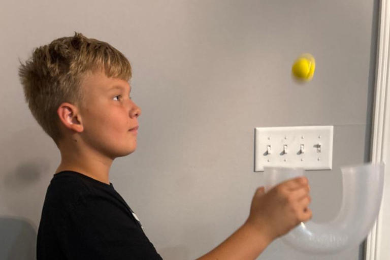 11-year-old juggler breaks world record using a pindaloo