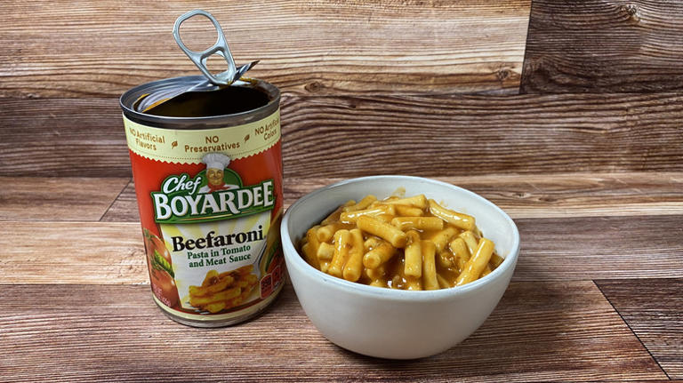 I tried 9 Chef Boyardee items and ranked them worst to best