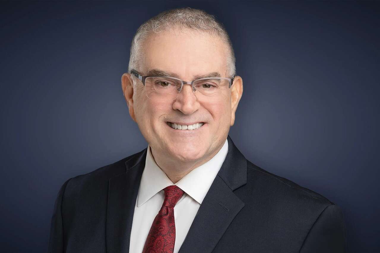 Beloved Texas meteorologist is retiring after 45 years