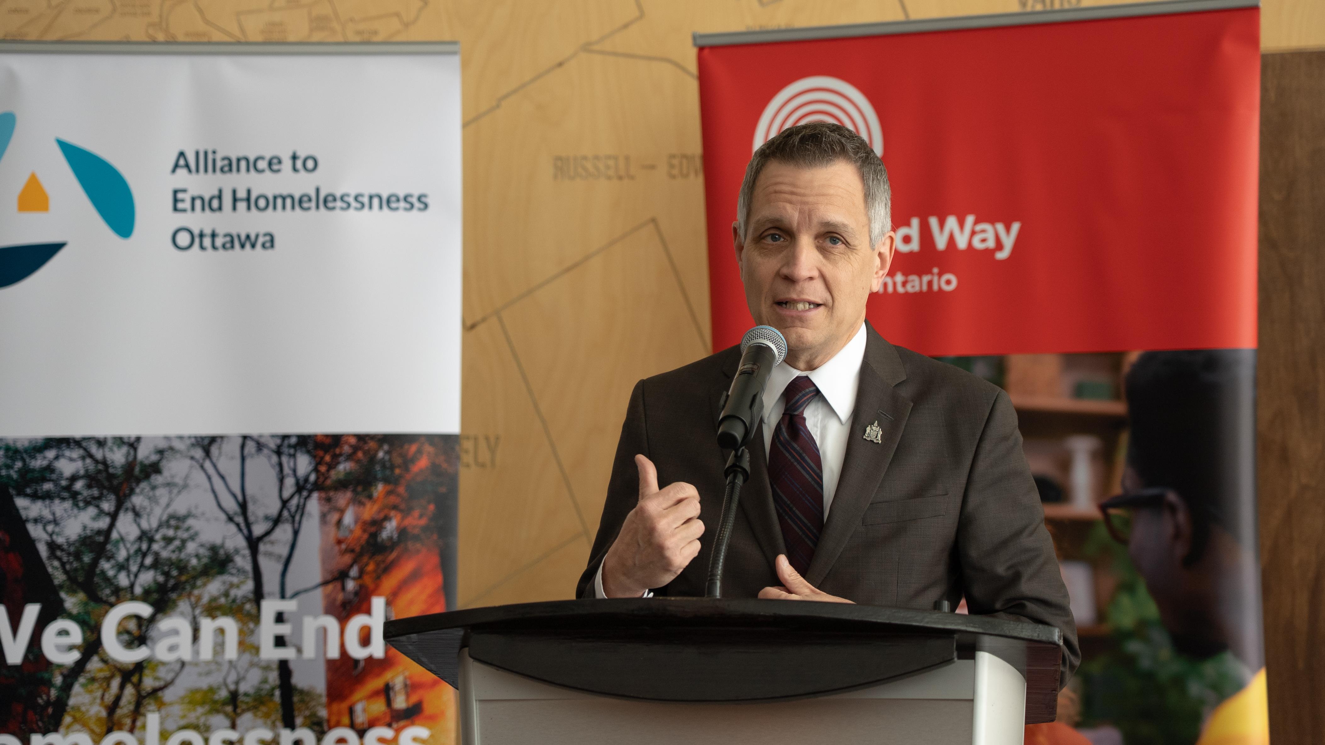 Front commun pour combattre l’itinérance chez les jeunes à Ottawa