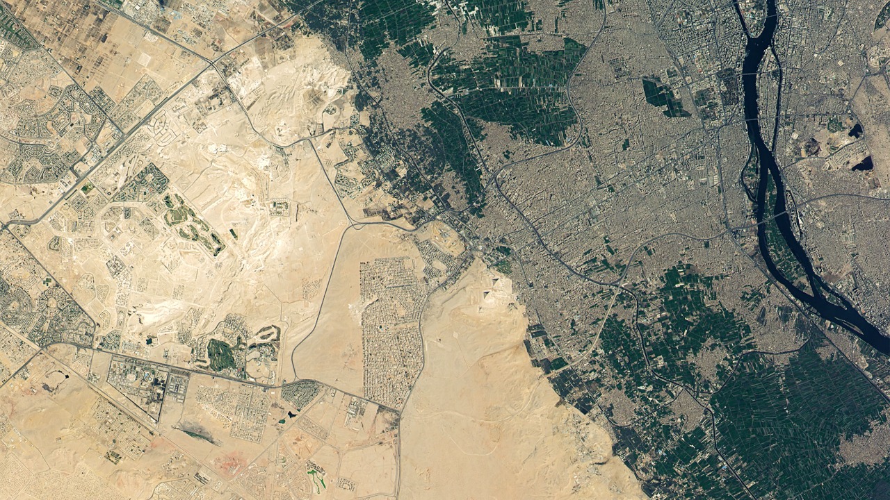 Satellites reveal new shafts and voids in pyramids' underground maze