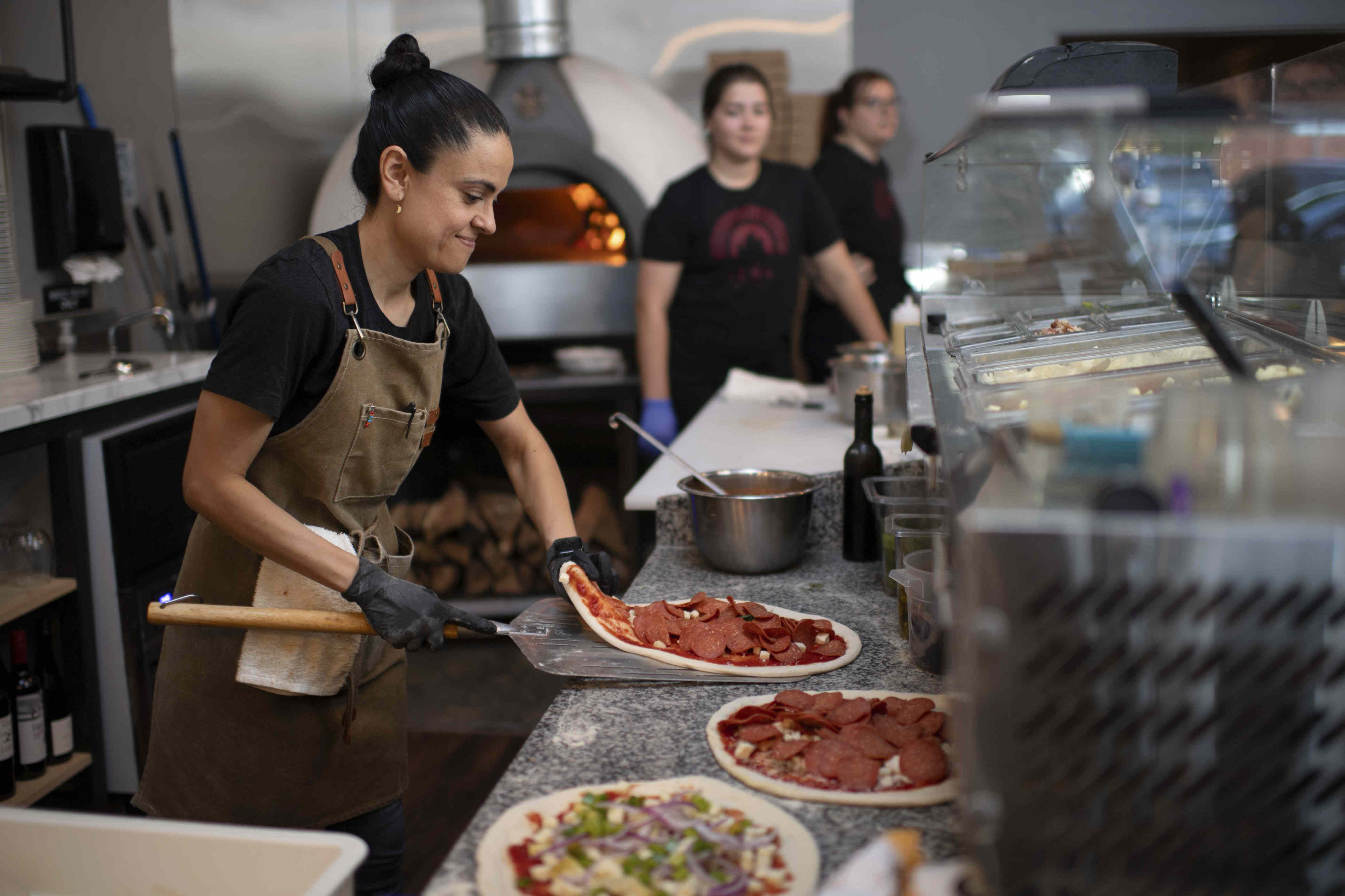 This Mississippi Delta spot is quietly serving some of the best pizza ...