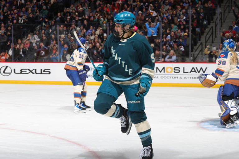 PWHL power rankings: Fleet, Frost lead pack at Olympic break