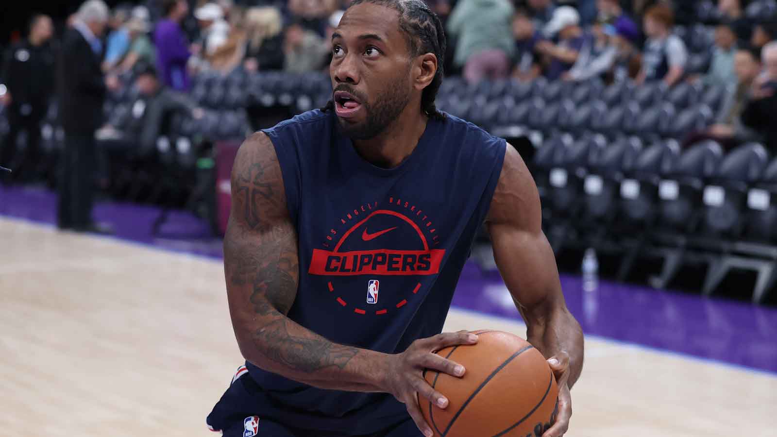 Is Kawhi Leonard playing tonight? Latest Clippers vs. Nuggets injury report