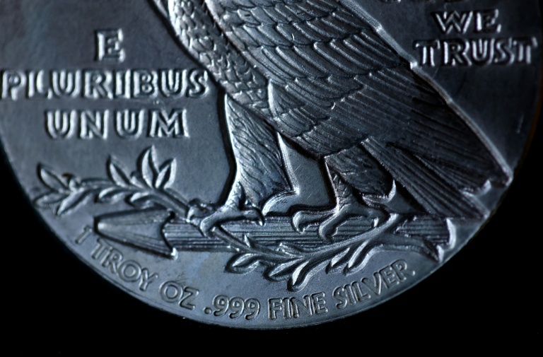 Gold, silver prices tumble as investors soothed by Trump Fed pick