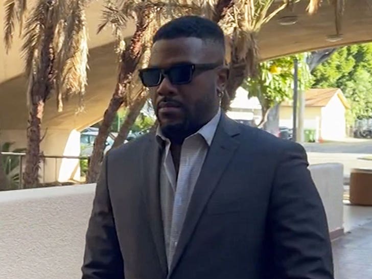 Ray J turns up to court looking suave despite having 'months to live'
