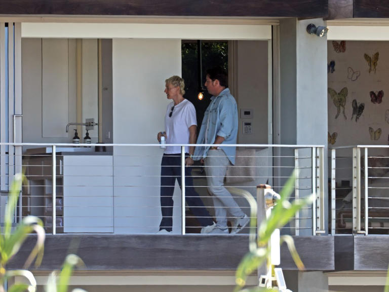 Ellen DeGeneres shops for new mansion same day she calls for ICE buying ...