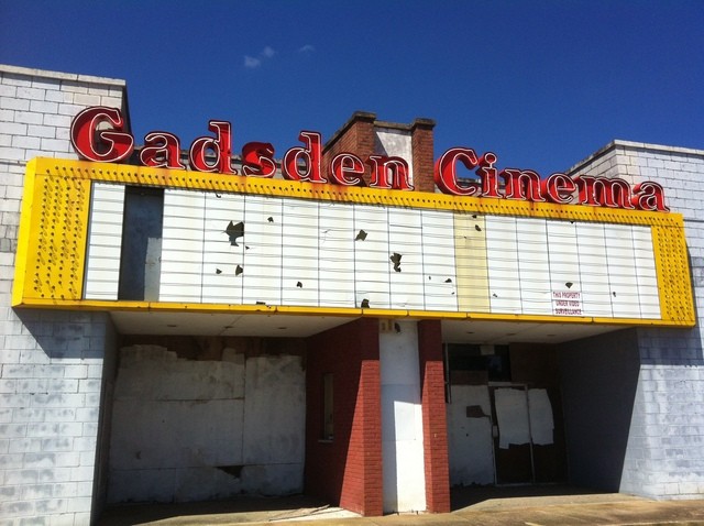 Long-shuttered Gadsden movie theater torn down