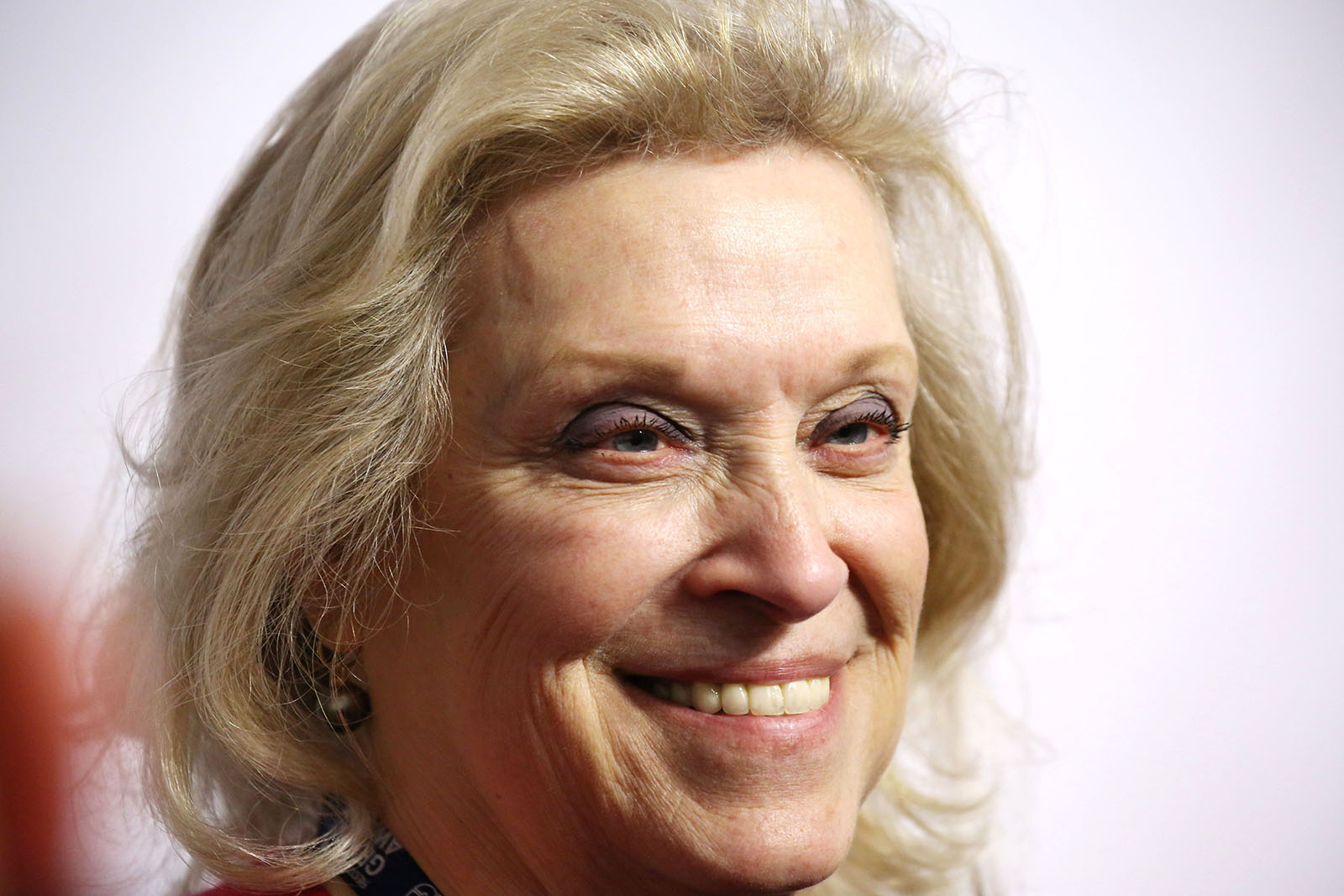 ”Showbisneksen vaikeimman työn legenda” Nancy Seltzer on kuollut 79 ...