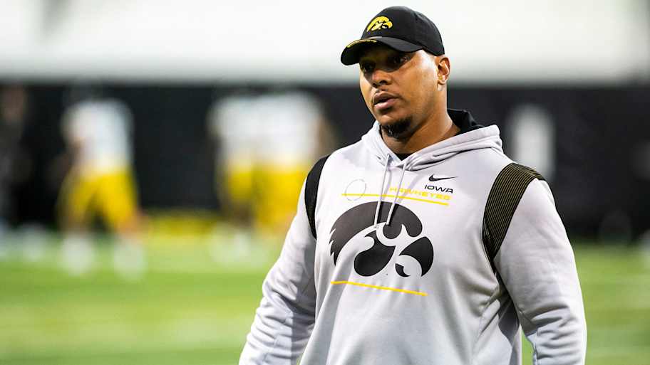 After leaving Iowa City for New York, a former Hawkeye assistant is on ...