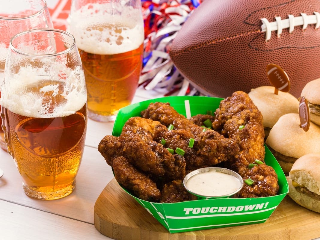 6 of the best places to watch the big game in Smithtown