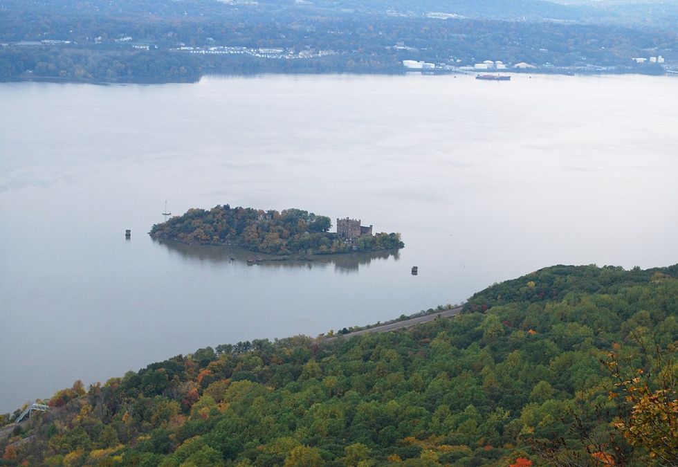 15 US castles and forts with legends that never made the textbooks