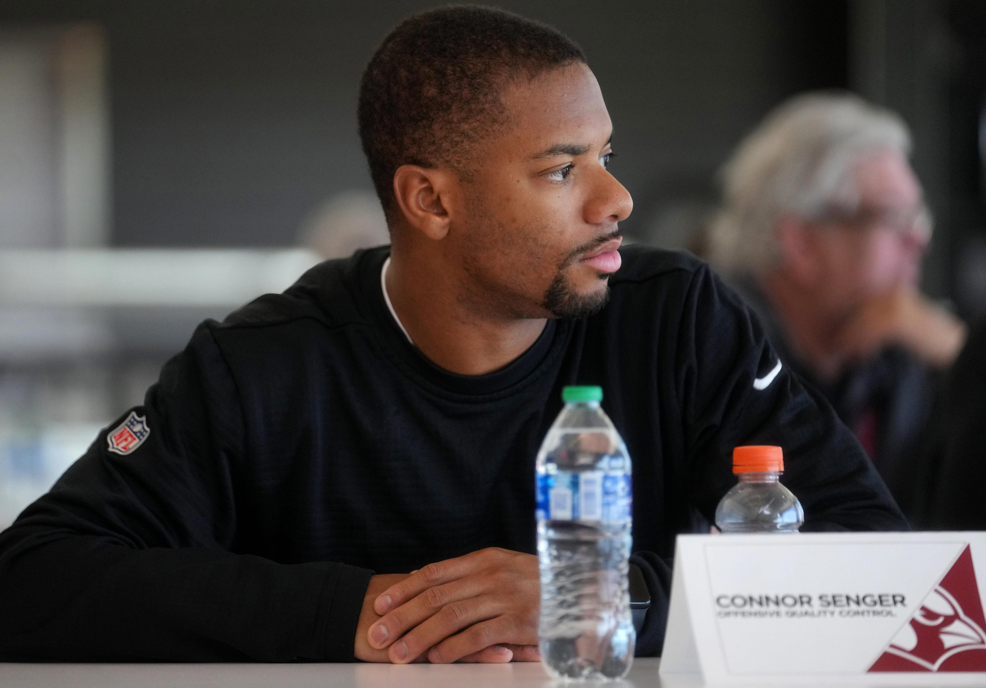 Packers want to interview Wisconsin native Connor Senger for QBs coach job