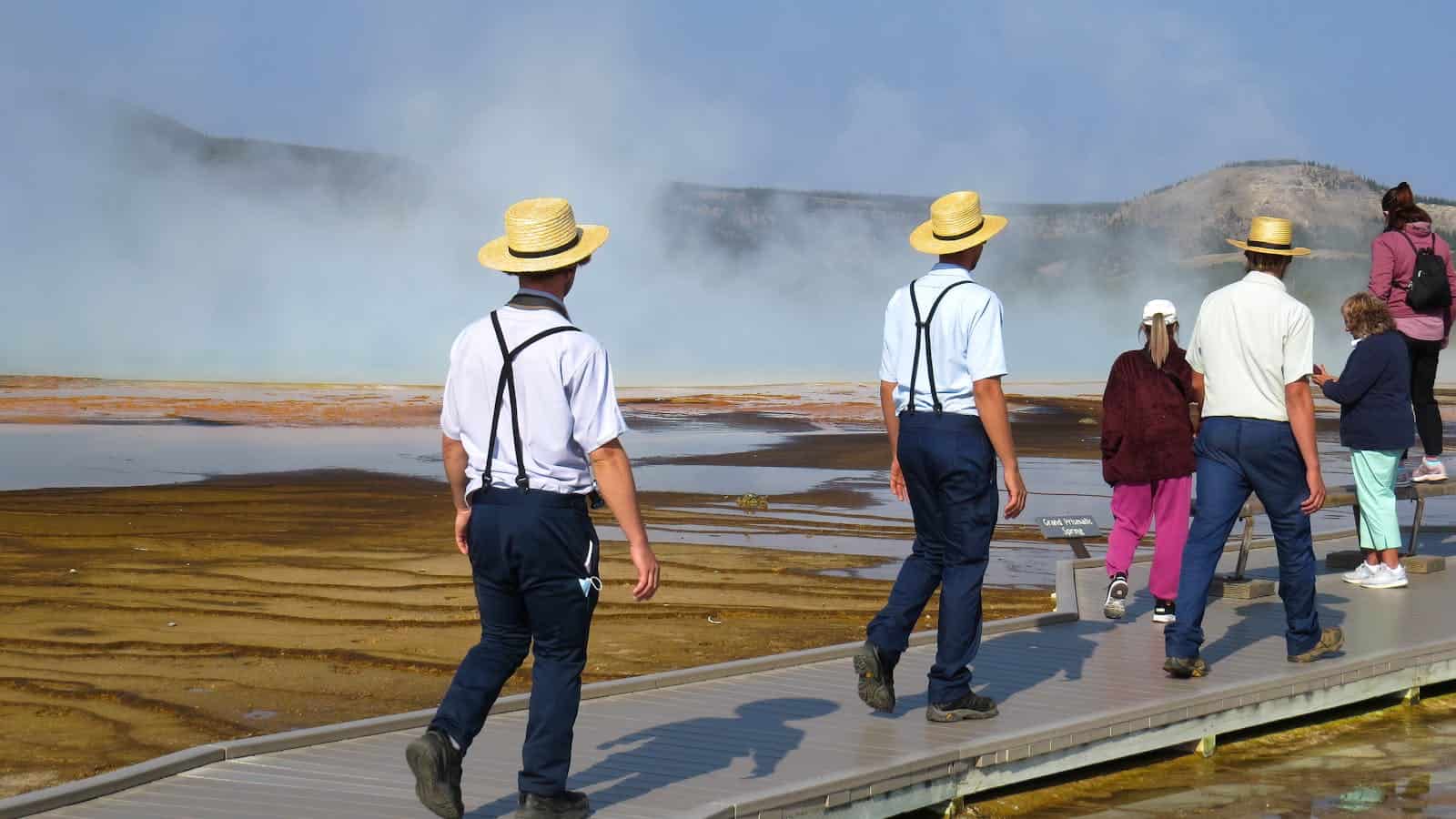 11 reasons the Amish choose to live apart from society