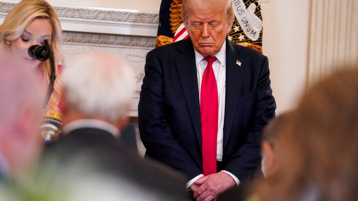Critics push back on Trump staffer claiming reporters 'intentionally ...