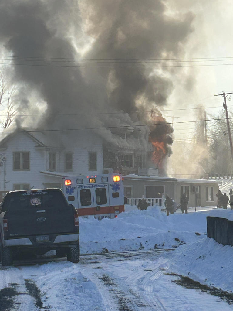 Crews battle 2nd alarm fire at Mount Union American Legion building