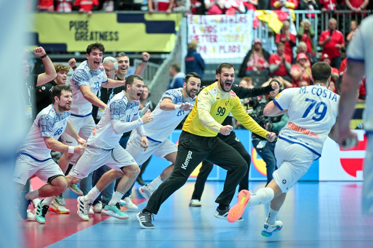 E a partir de agora, Heróis do Mar? "O céu é mesmo o limite"