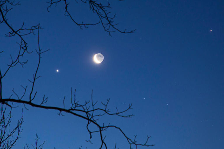 How to watch February's full micromoon and Jupiter over the weekend