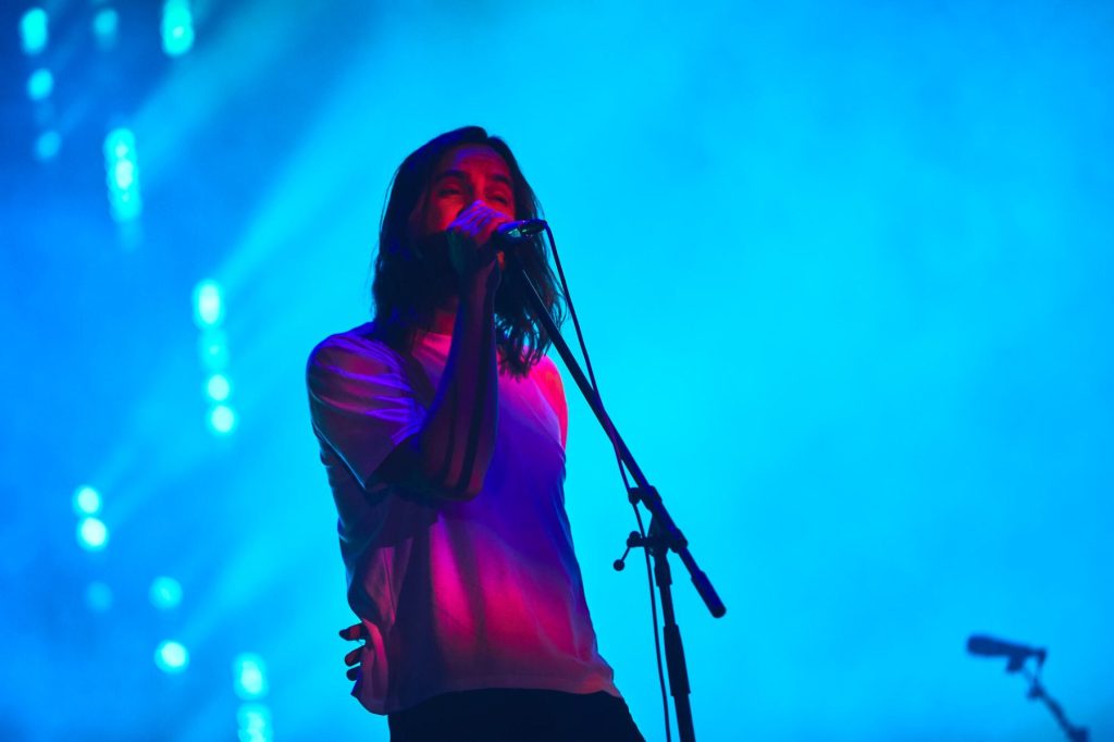 Tame Impala's 'Dracula' sinks teeth into top of alternative airplay chart