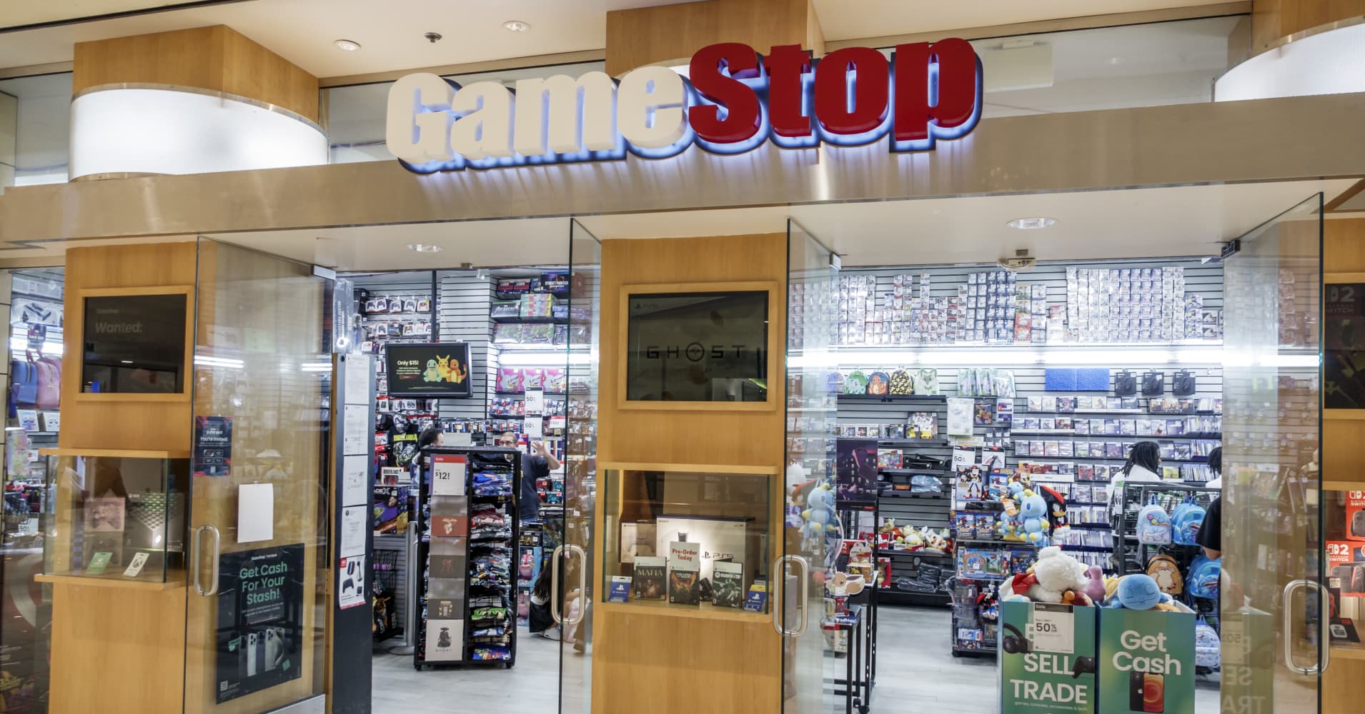 GameStop's Ryan Cohen eyes 'very big' consumer megadeal that could ...