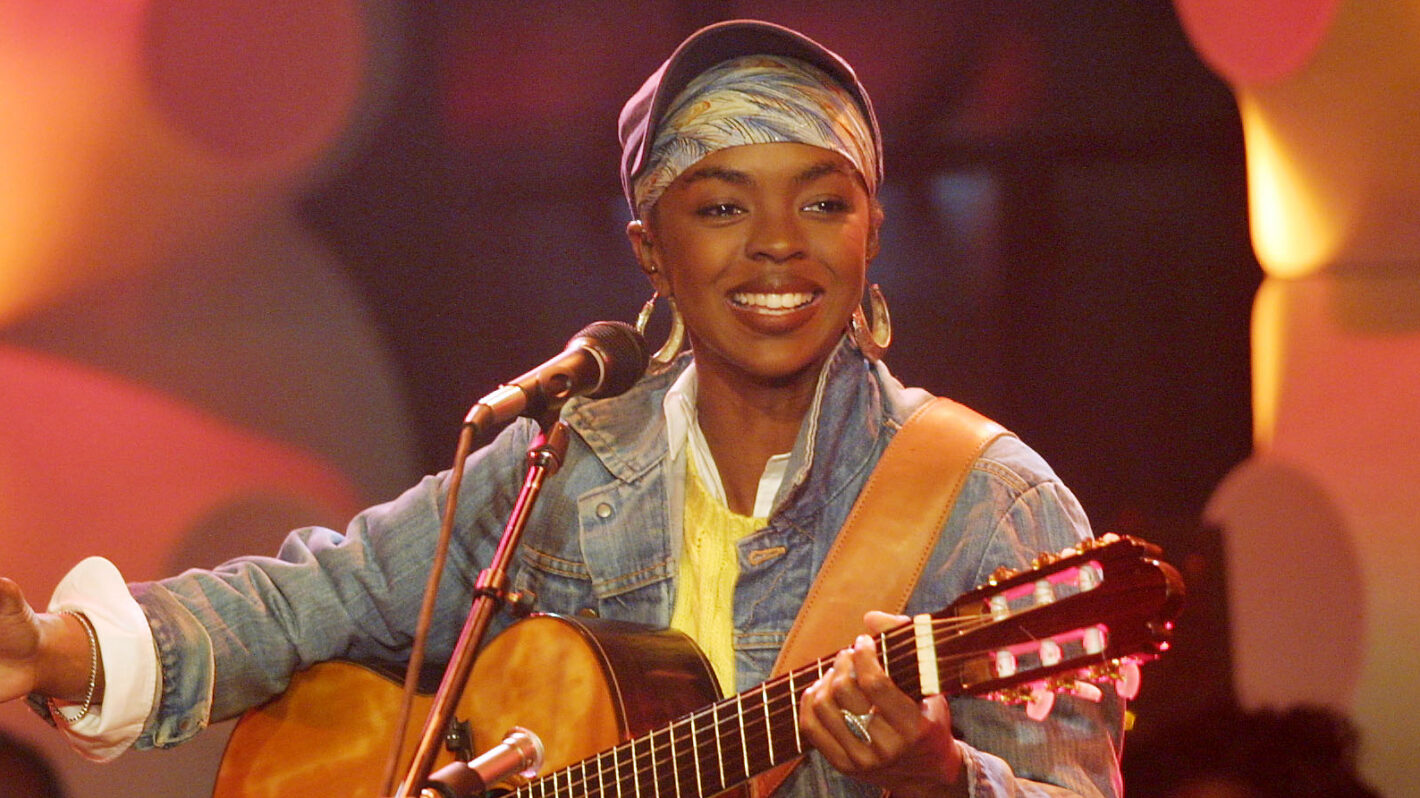 Why did Grammys performer Lauryn Hill stop singing?
