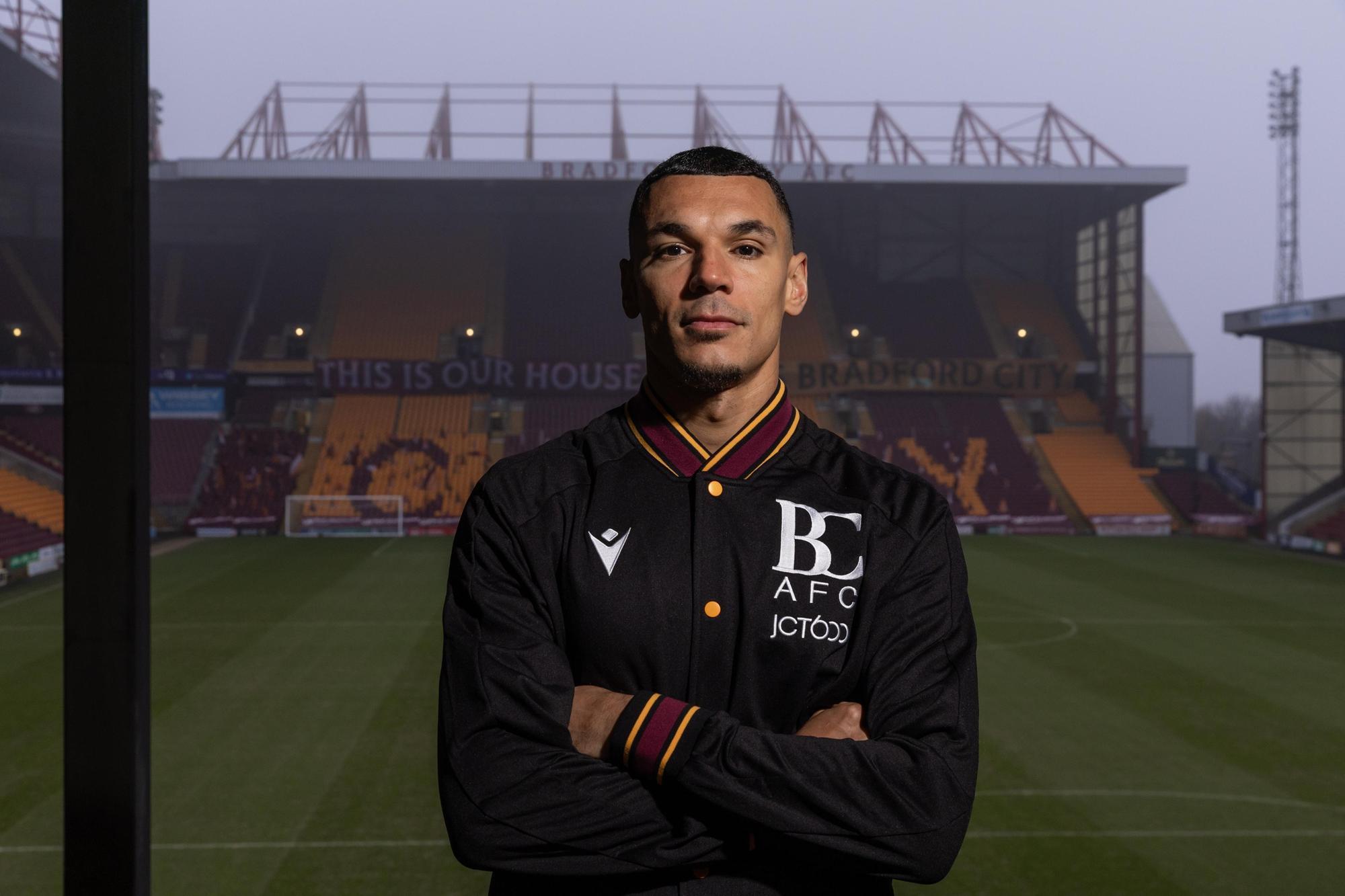 Bradford City transfer latest: Second striker in as ex-Ipswich Town and ...